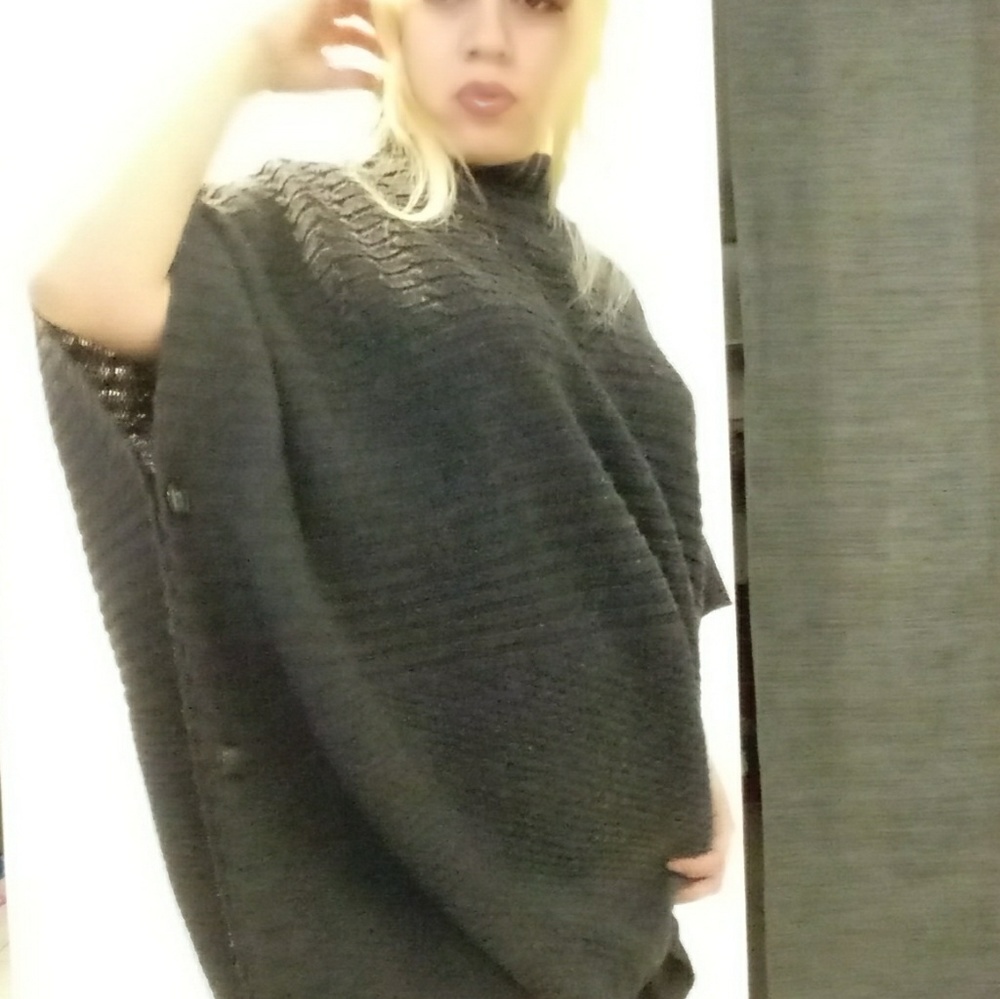 Dark Grey Poncho - Gem